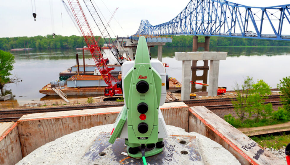 Savanna-Sabula Bridge - Bentley Infrastructure IoT